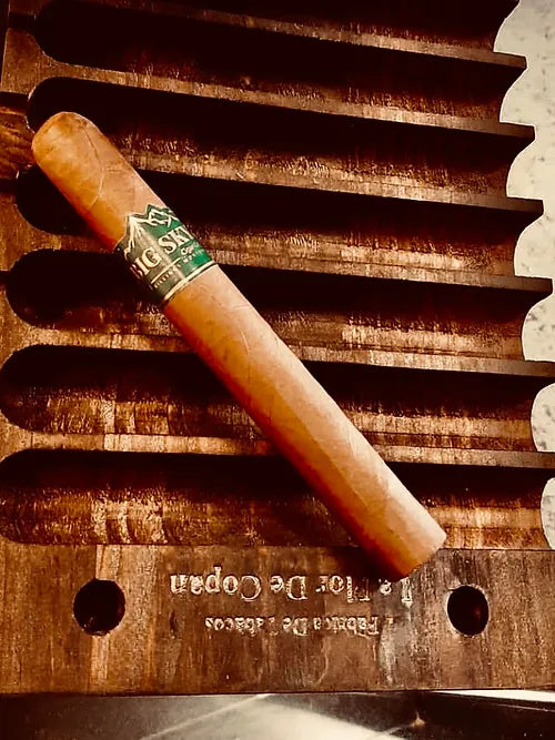 Madison – The Cigar Vault Oakdale